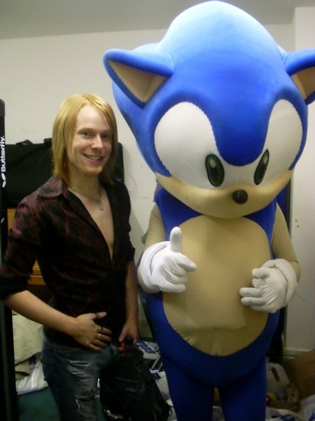 Lee Brotherton - VGMdb